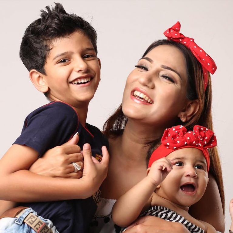 50+ Indian Mom Blogs and Influencers a Mother Should Follow - TCT